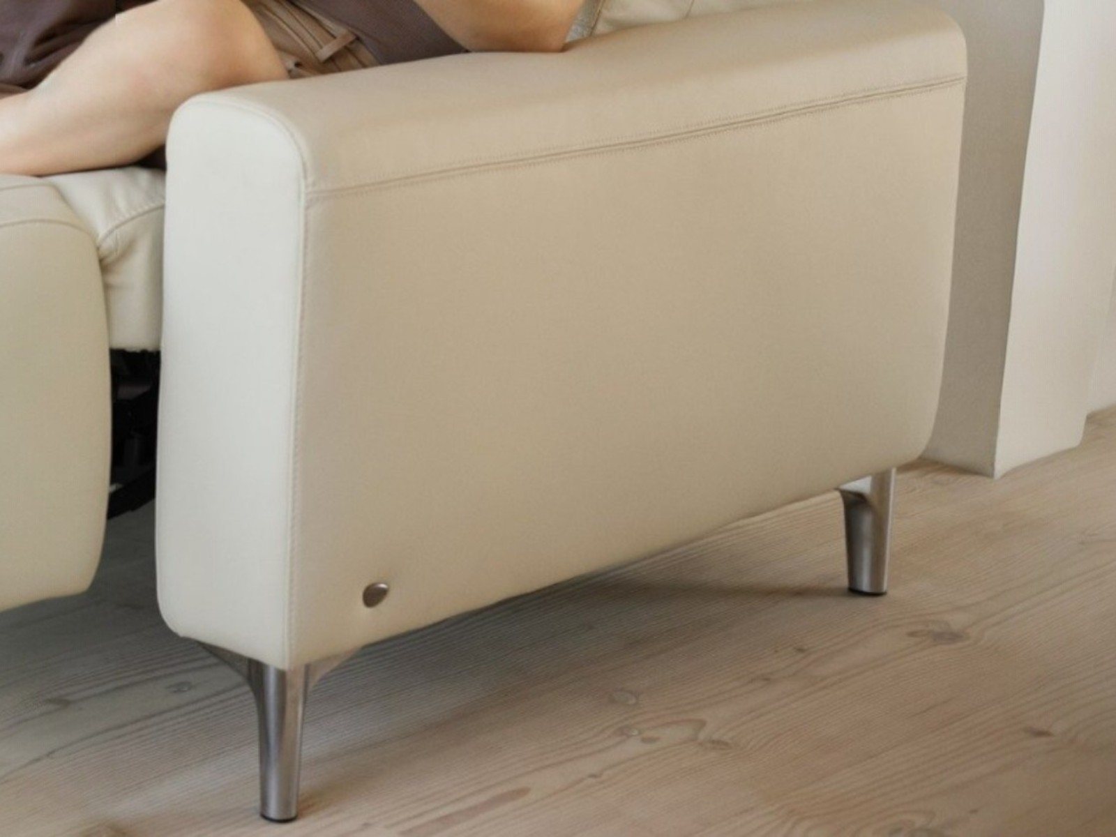 Stressless Anna 2 Seater Sofa - Beadle Crome Interiors